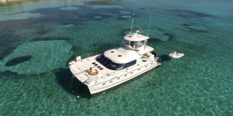 50 FT POWER CATAMARAN | YACHTS BAHAMA CHARTERS
